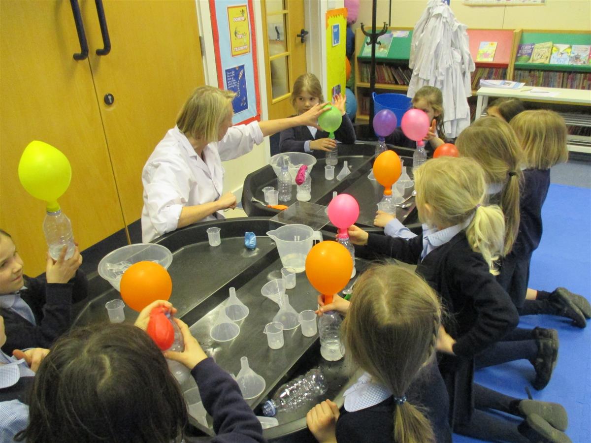 Nursery and Pre-Prep Children enjoy a special Science class with Mini ...